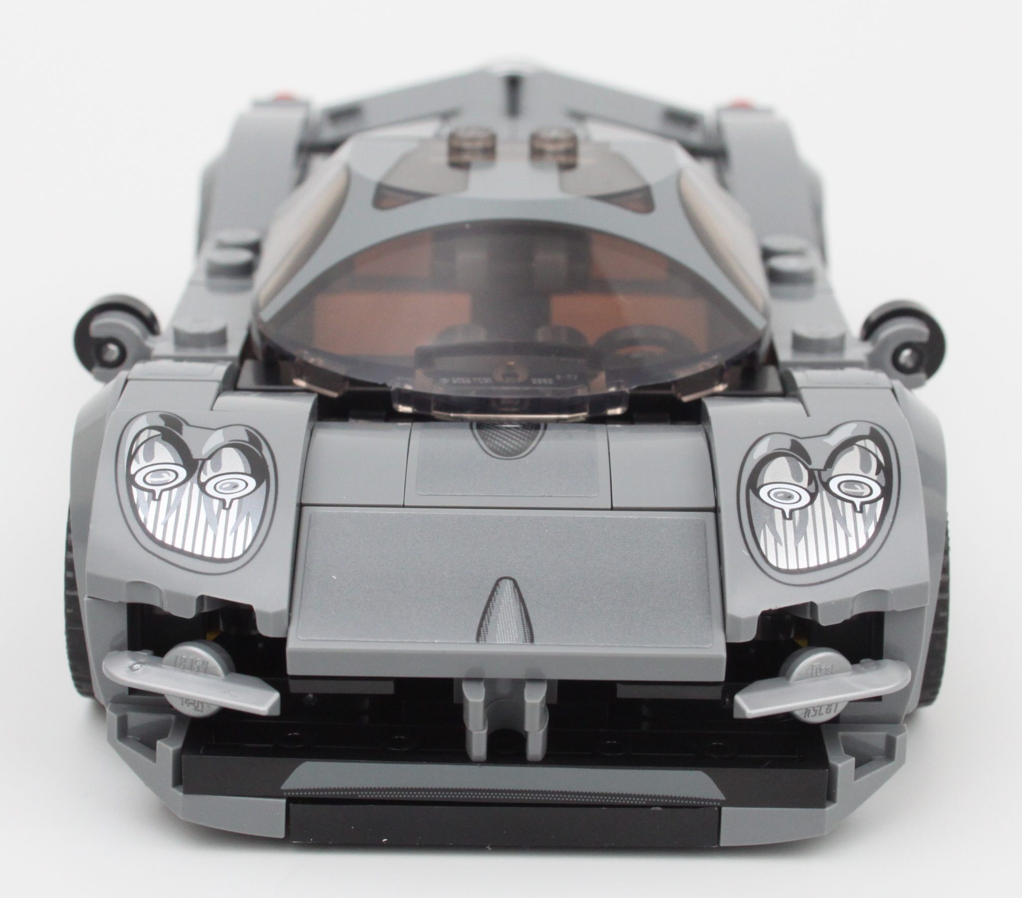 LEGO Speed Champions 76915 Pagani Utopia review