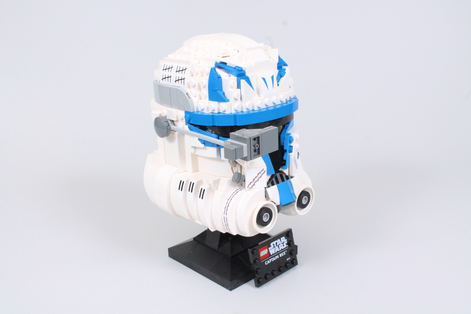 LEGO Star Wars 75349 Captain Rex Helmet review and gallery