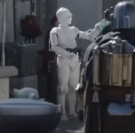 Star Wars: The Mandalorian trailer includes rare minifigures