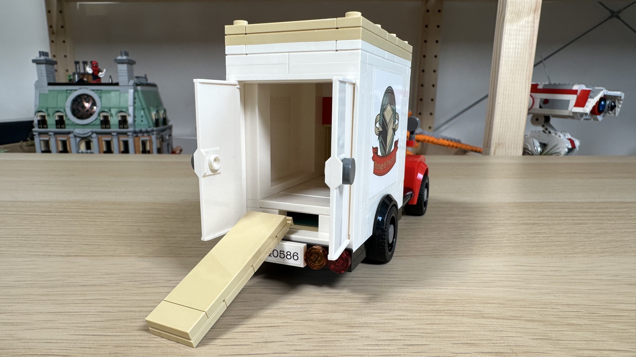 LEGO Icons 40586 Moving Truck gift-with-purchase review