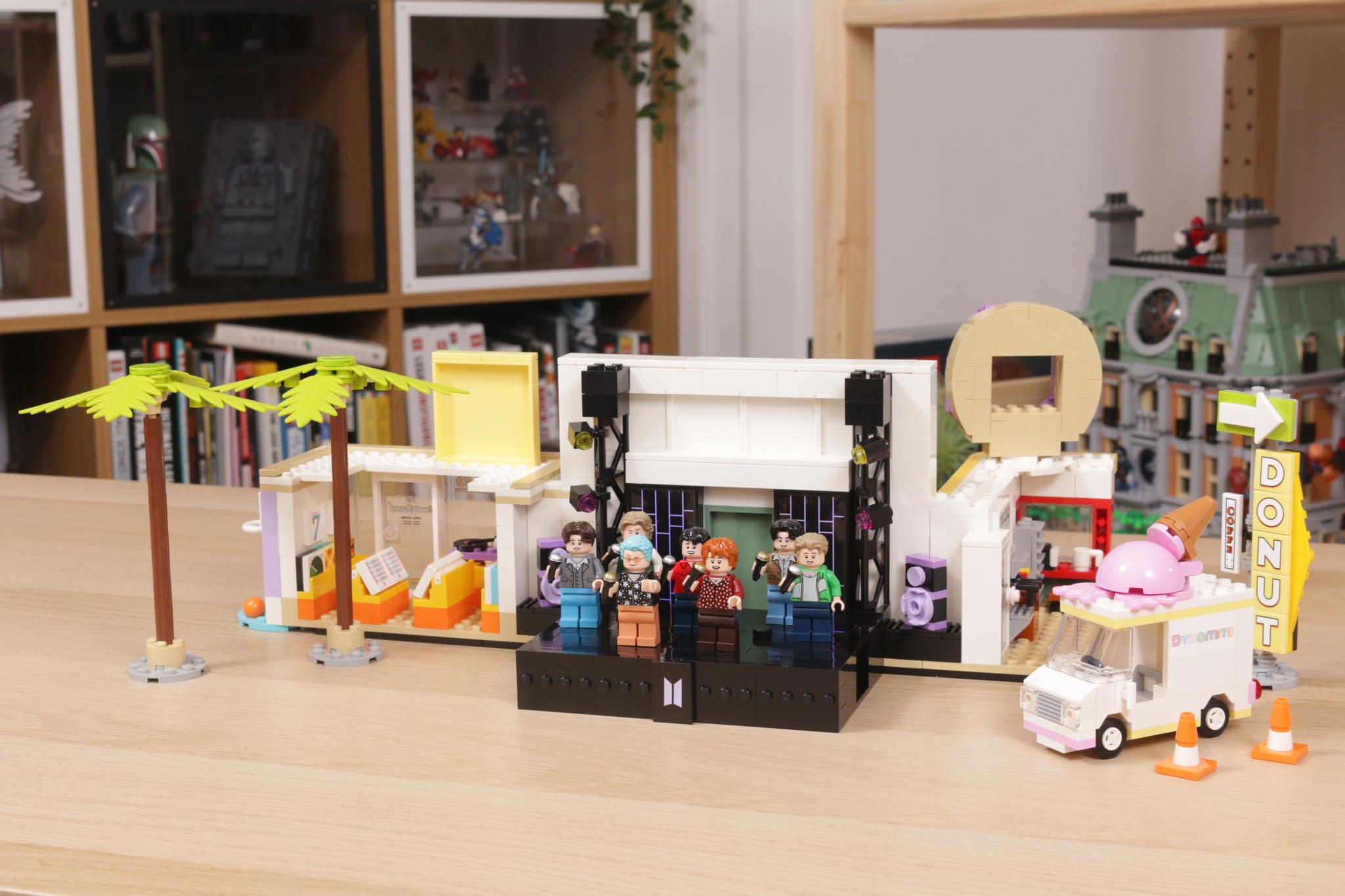 LEGO Ideas 21339 BTS Dynamite review and gallery