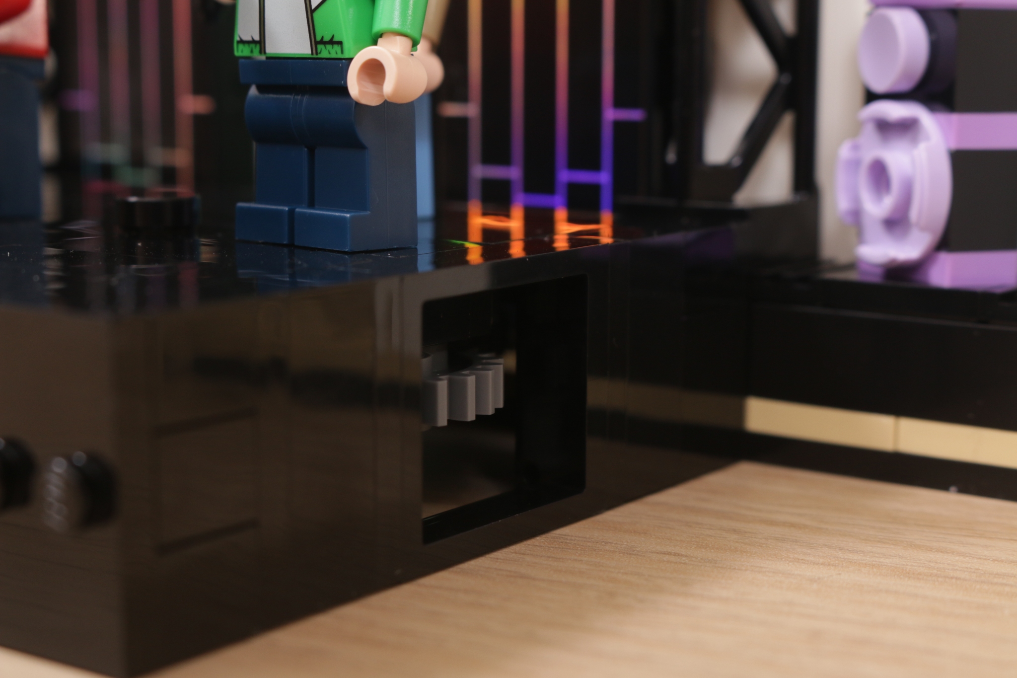 LEGO Ideas 21339 BTS Dynamite review and gallery