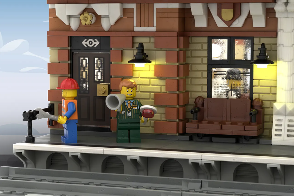 LEGOLAND Central Station clocks up 10,000 supporters