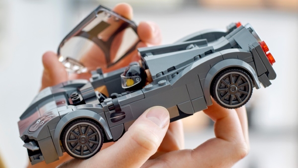 LEGO Creator 40650 Land Rover Classic Defender review