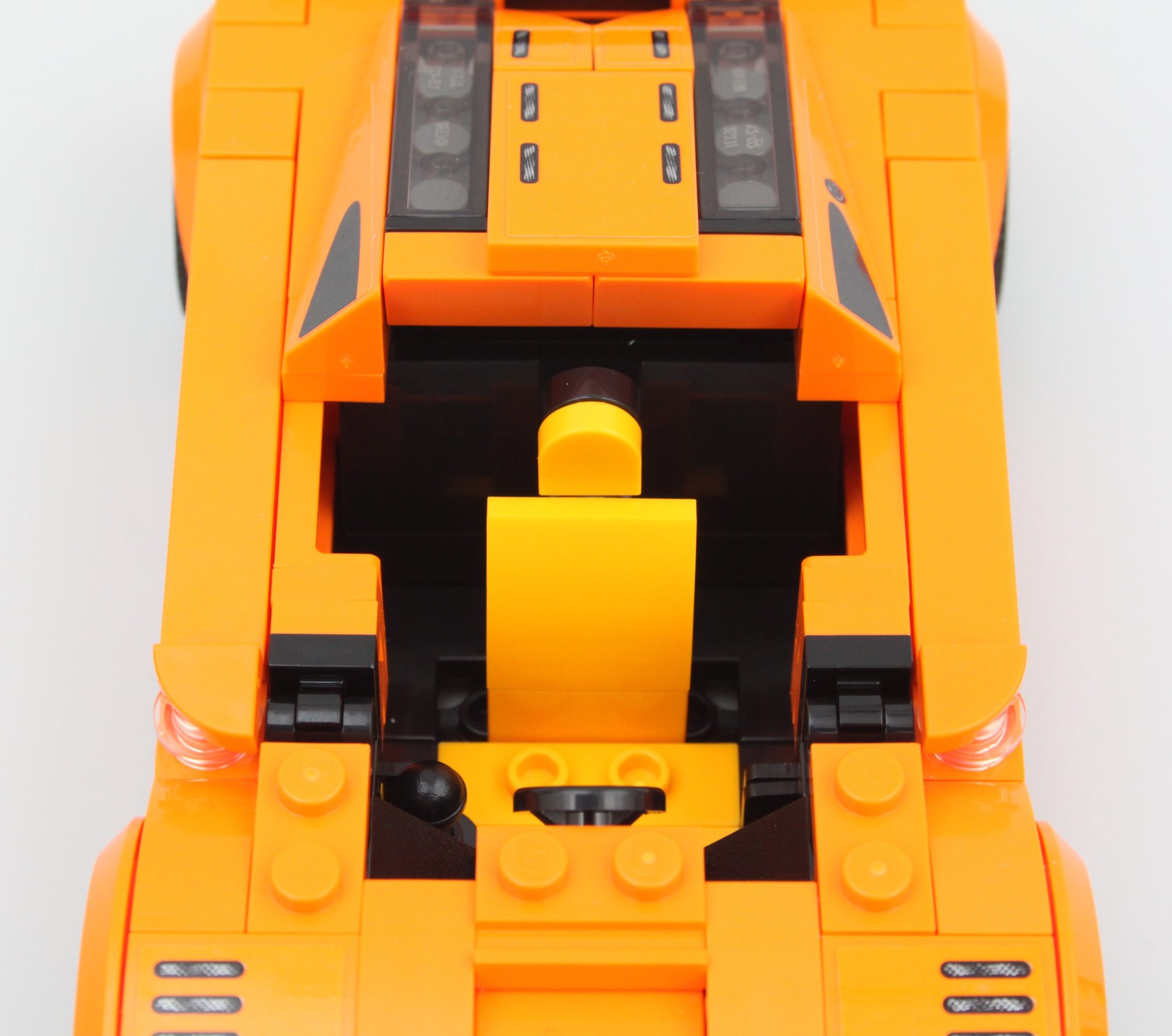 LEGO 76918 McLaren Solus GT & McLaren F1 LM review