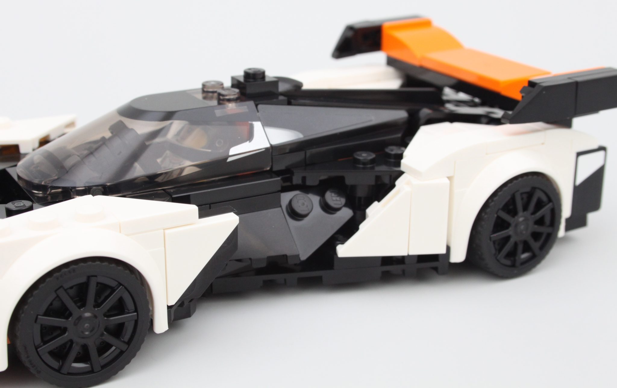 LEGO 76918 McLaren Solus GT & McLaren F1 LM review