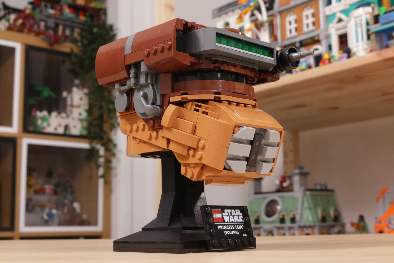 LEGO Star Wars 75351 Princess Leia (Boushh) Helmet review - Brick Fanatics