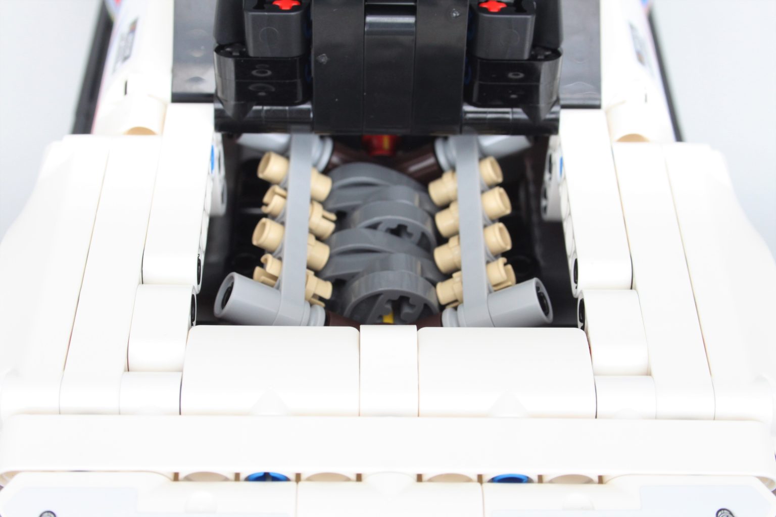 LEGO 42153 NASCAR Next Gen Chevrolet Camaro ZL1 review