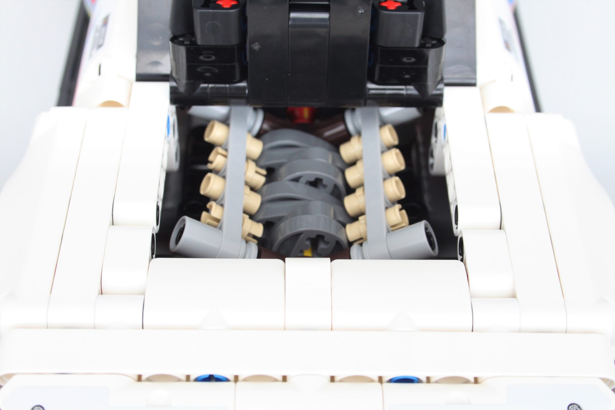 LEGO 42153 NASCAR Next Gen Chevrolet Camaro ZL1 review