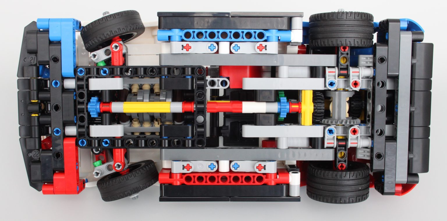 LEGO 42153 NASCAR Next Gen Chevrolet Camaro ZL1 review