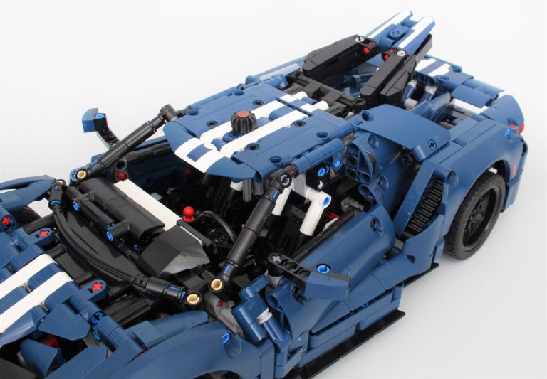 LEGO Technic 42154 2022 Ford GT review - Brick Fanatics
