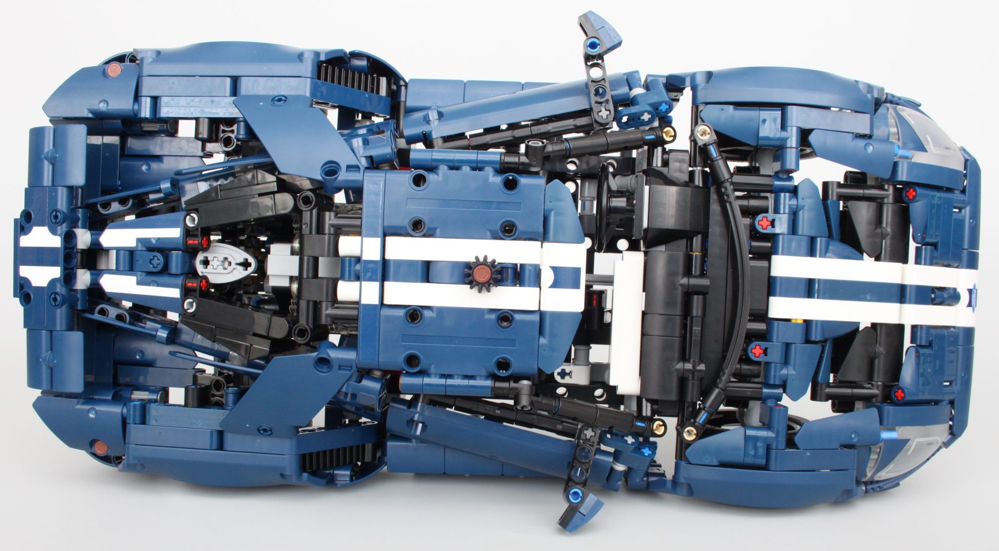 LEGO Technic 42154 2022 Ford GT review, verdict and gallery