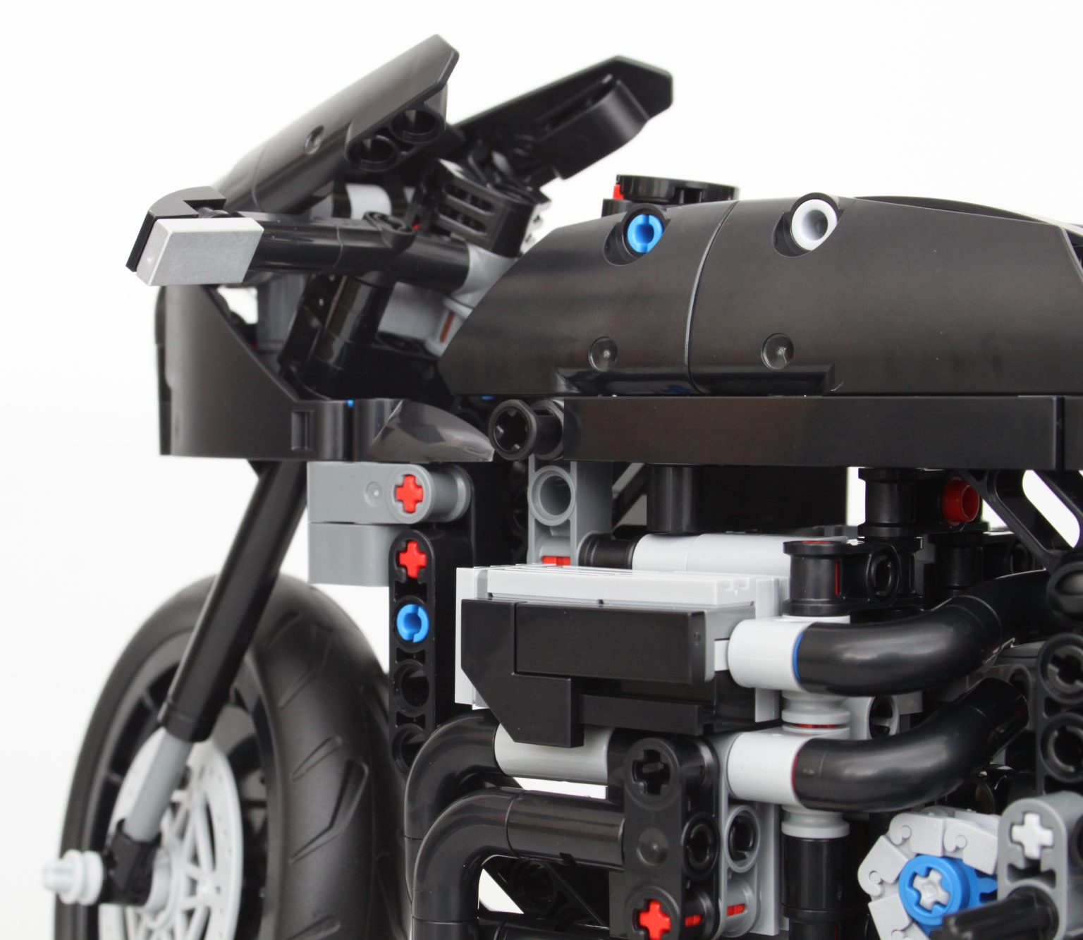 LEGO Technic 42155 Batman – The Batcycle review and gallery