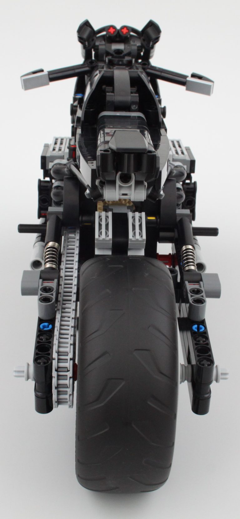 LEGO Technic 42155 Batman – The Batcycle review and gallery