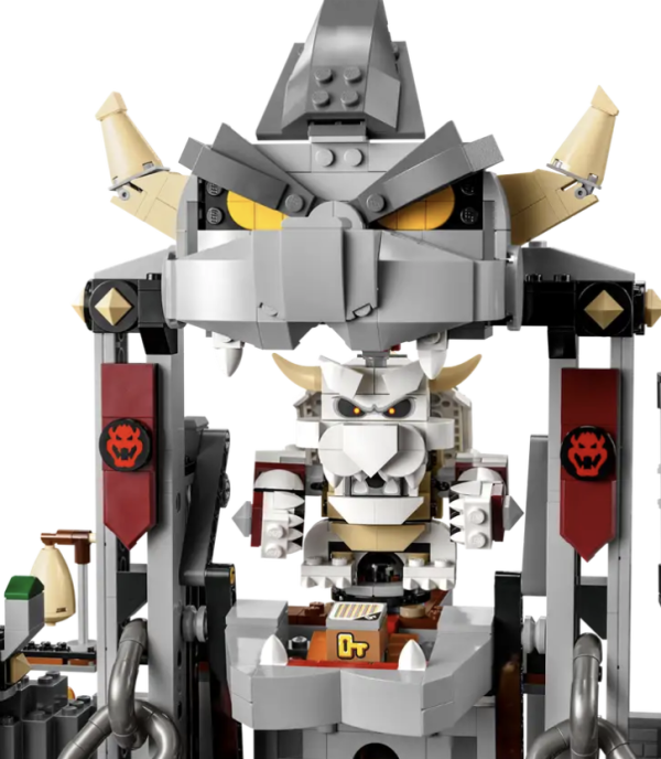 Each obstacle in LEGO Super Mario 71423 Dry Bowser Castle Battle ...