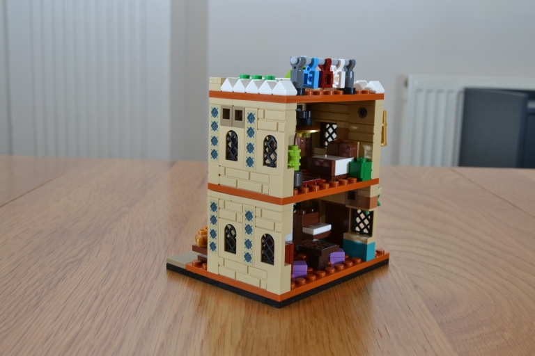LEGO 40590 Houses of the World 2 gift-with-purchase review