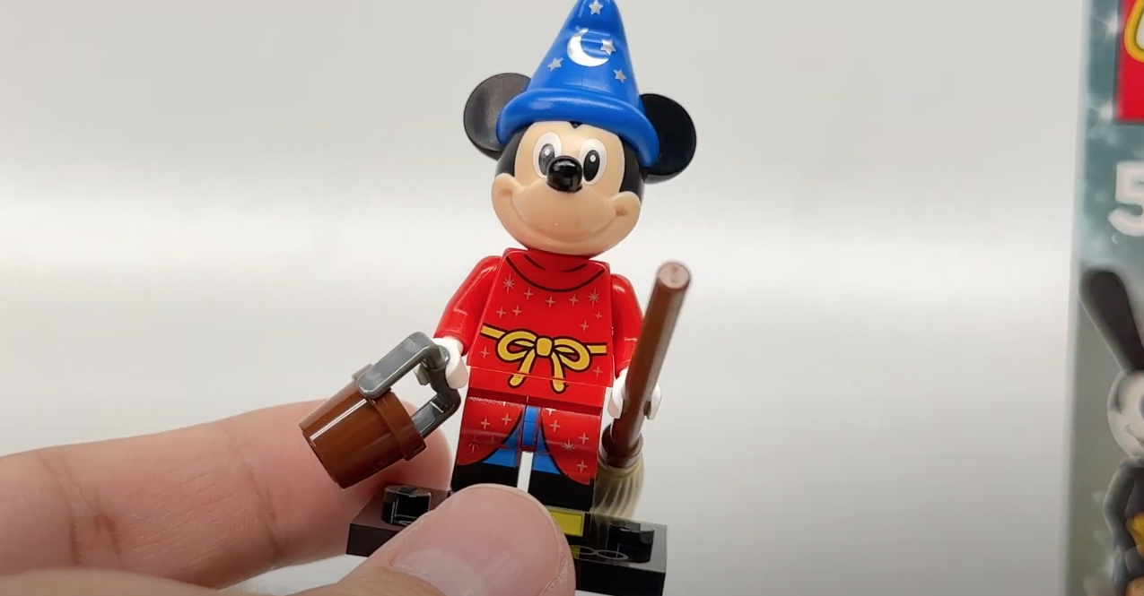 First look at LEGO 71038 Disney 100 minifigure collection
