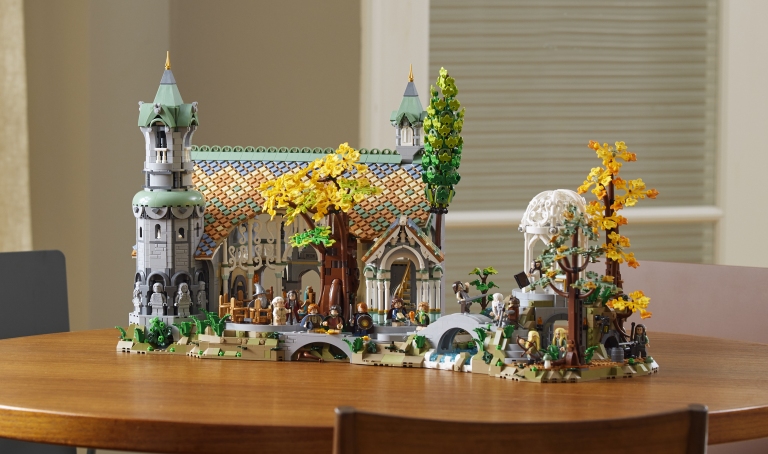 A great LEGO The Lord of the Rings Balrog is just two sets away