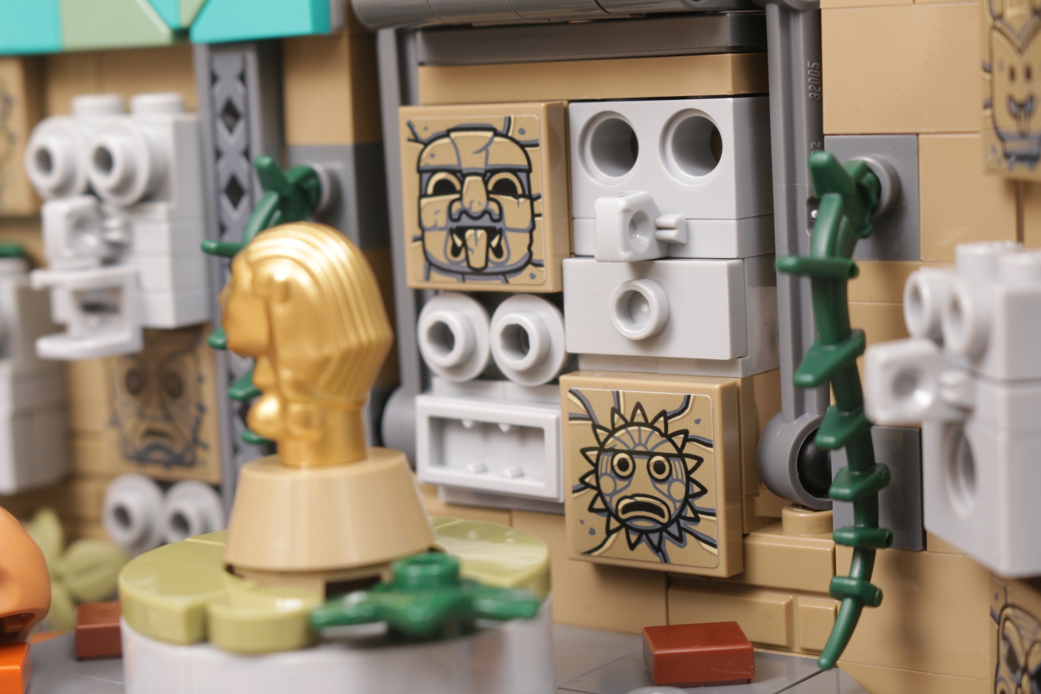 LEGO Indiana Jones 77015 Temple of the Golden Idol review