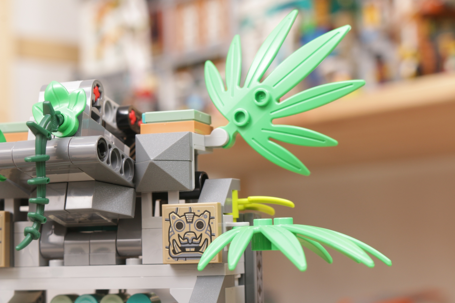 LEGO Indiana Jones 77015 Temple of the Golden Idol review