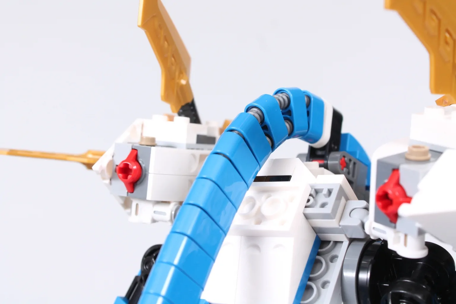 LEGO NINJAGO 71785 Jay’s Titan Mech review – a bold beauty