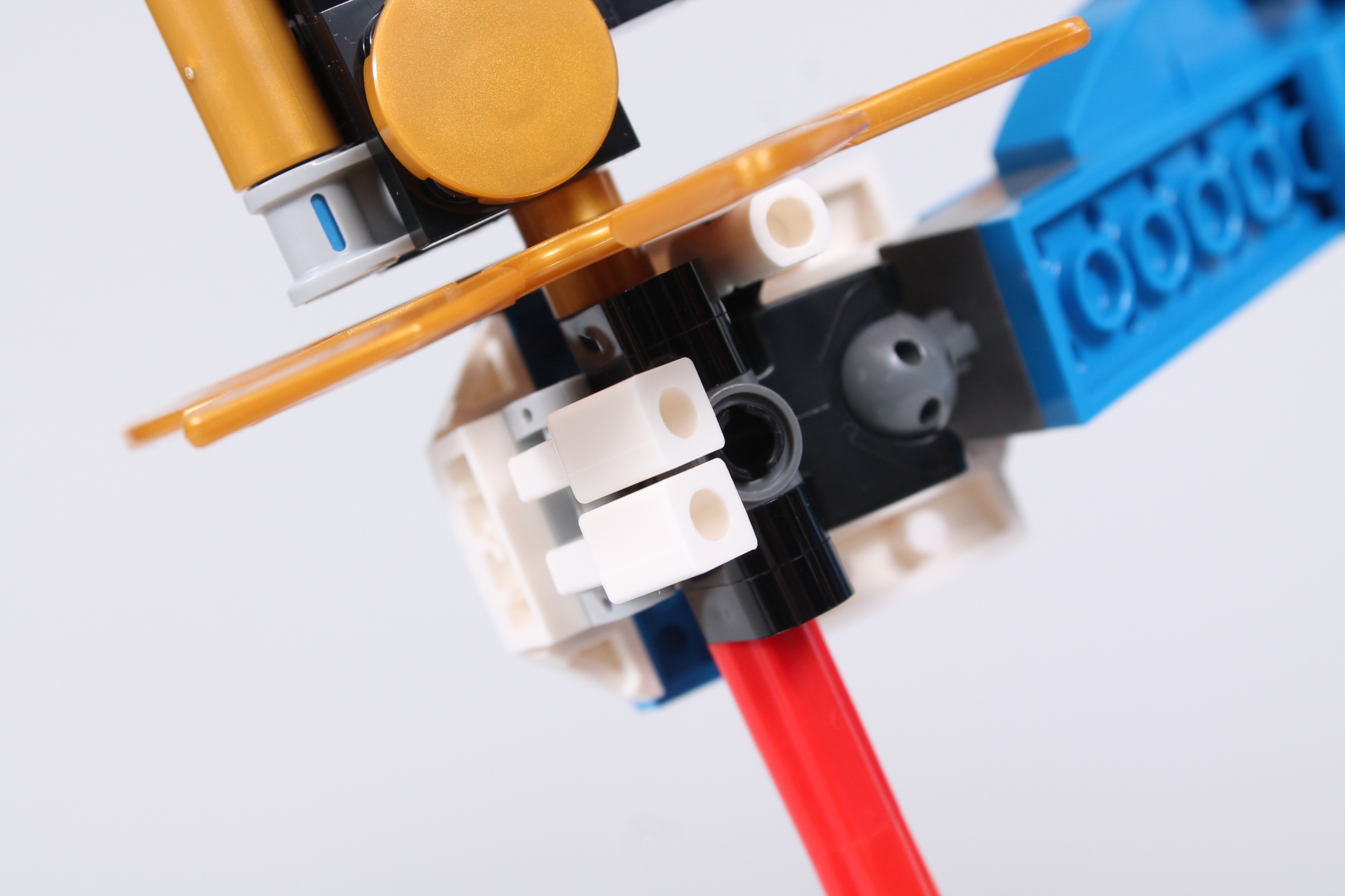 LEGO NINJAGO 71785 Jay’s Titan Mech review – a bold beauty