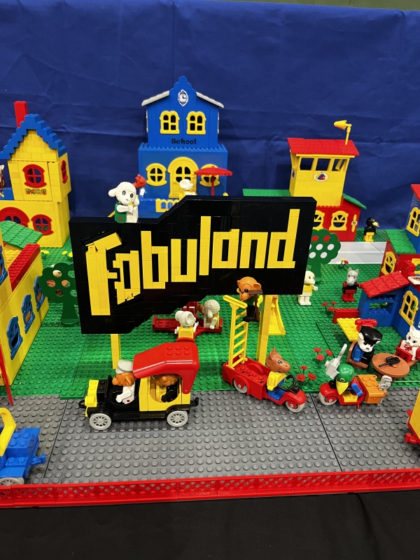 How to display at LEGO events on any budget