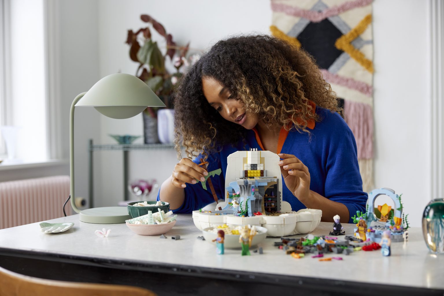 LEGO Disney 43225 Little Mermaid Royal Clamshell visual guide and gallery