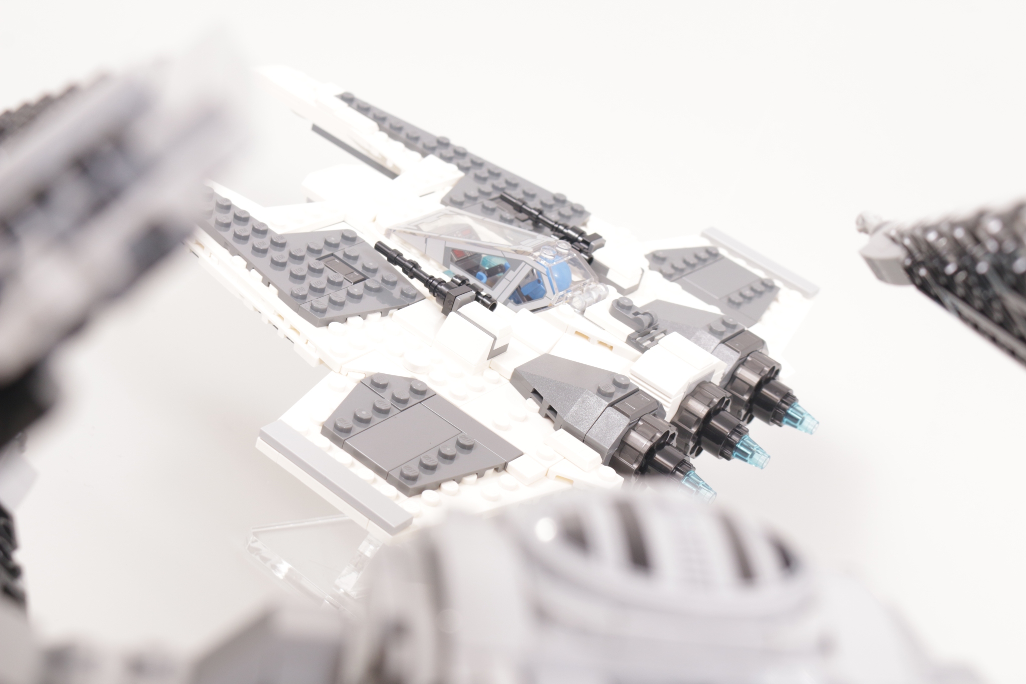 LEGO Star Wars Mandalorian Fang Fighter vs. TIE Interceptor