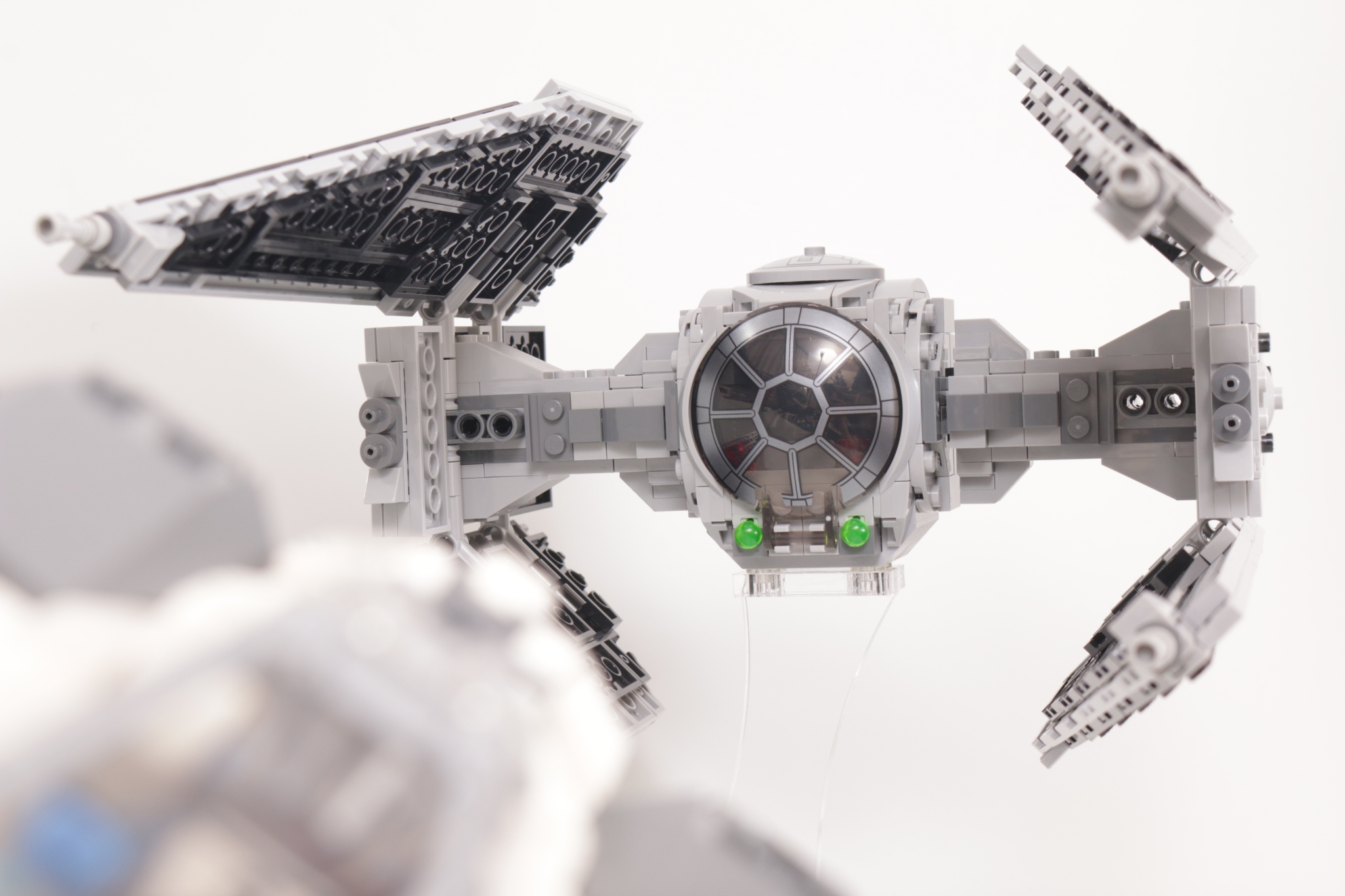 LEGO Star Wars Mandalorian Fang Fighter vs. TIE Interceptor