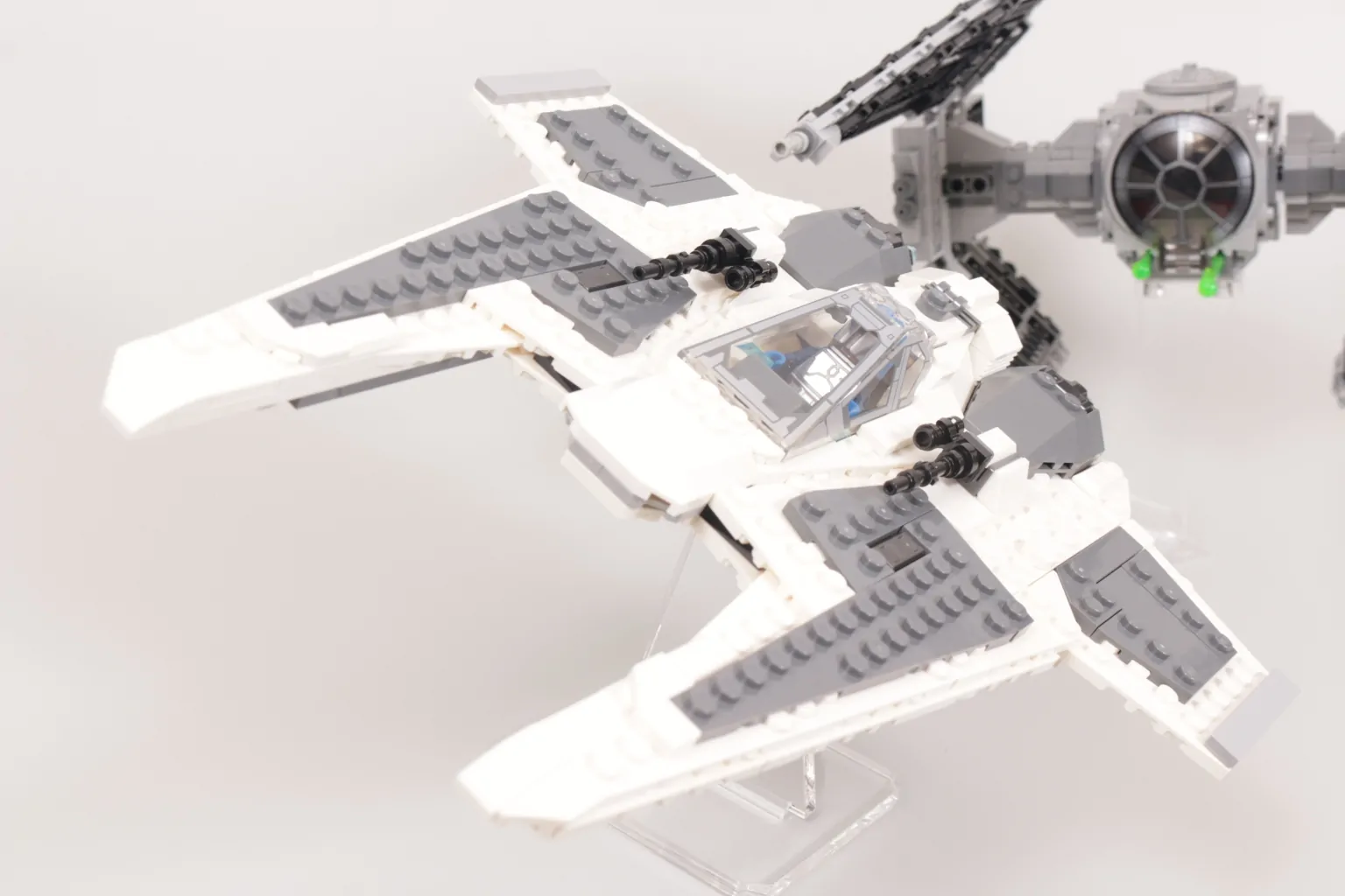LEGO Star Wars Mandalorian Fang Fighter vs. TIE Interceptor