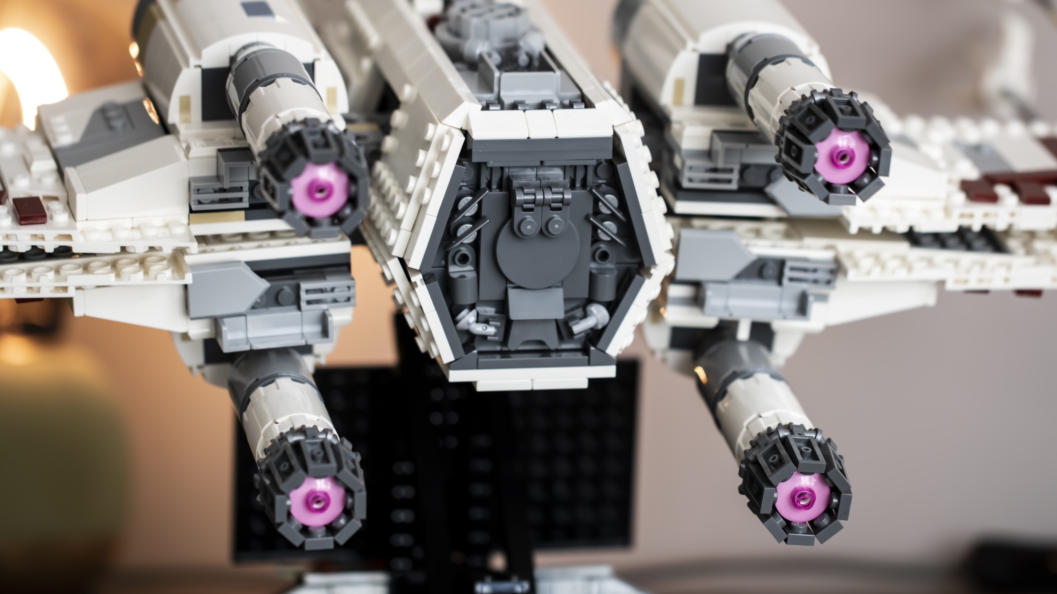 LEGO Star Wars 75355 X-wing Starfighter review and gallery