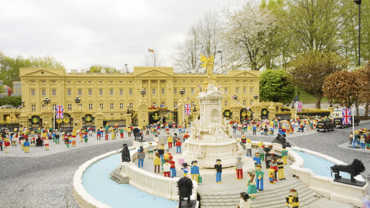 LEGOLAND Windsor celebrates King Charles' ascension