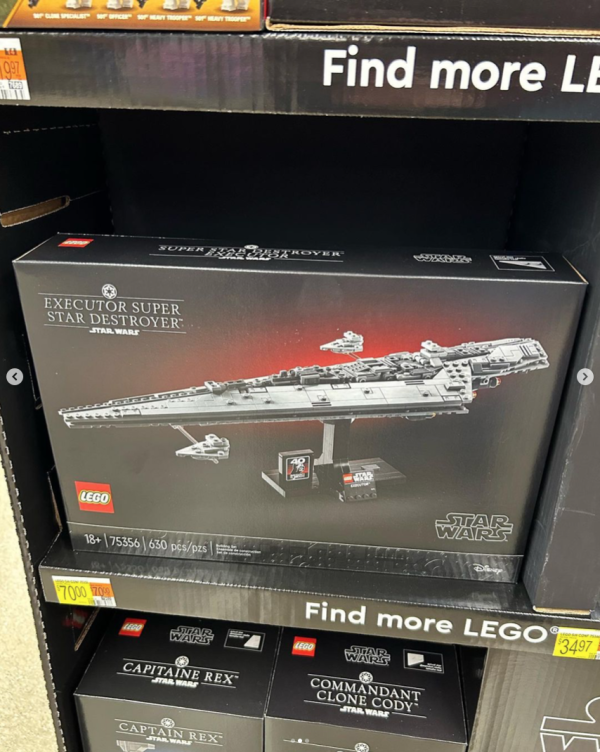 LEGO Star Wars sets appear early as Walmart exclusives