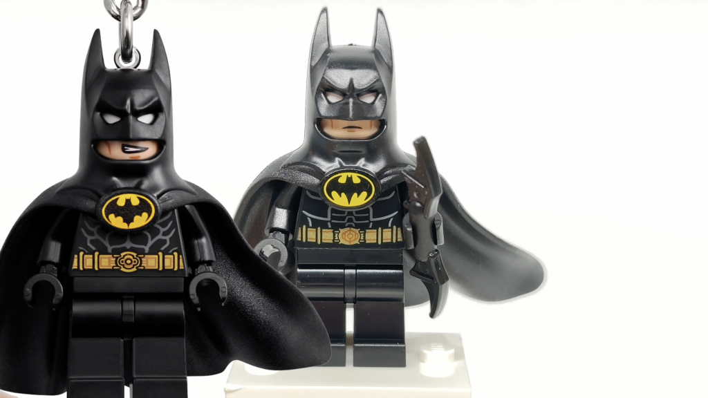 First look at brand new LEGO DC 30653 Batman 1992 polybag