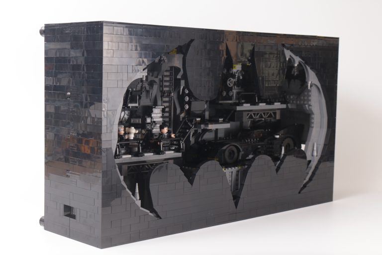 LEGO Batman 76252 Batcave – Shadow Box review