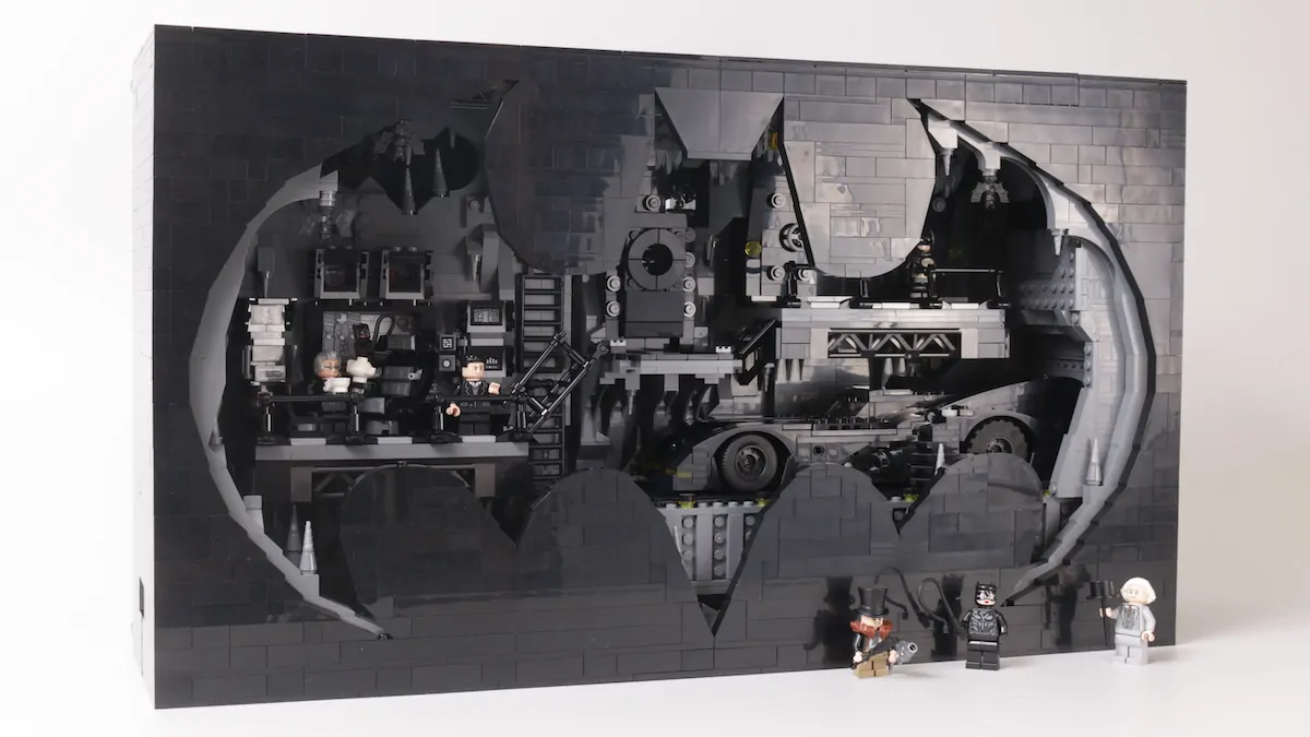 LEGO Batman 76252 Batcave – Shadow Box review