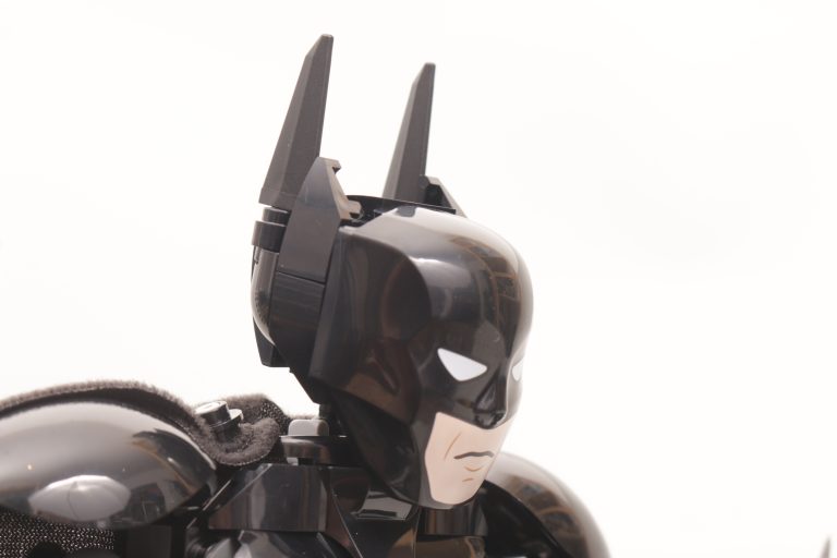 LEGO DC 76259 Batman Construction Figure full review