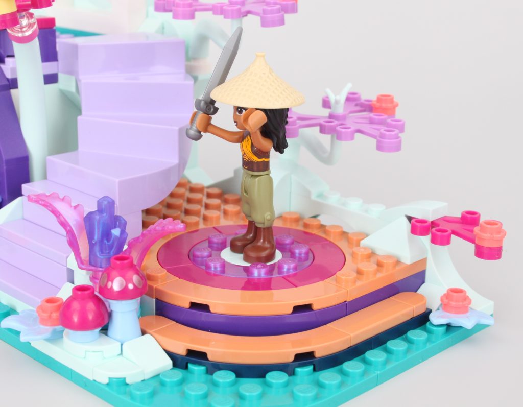 LEGO Disney 43215 The Enchanted Treehouse review