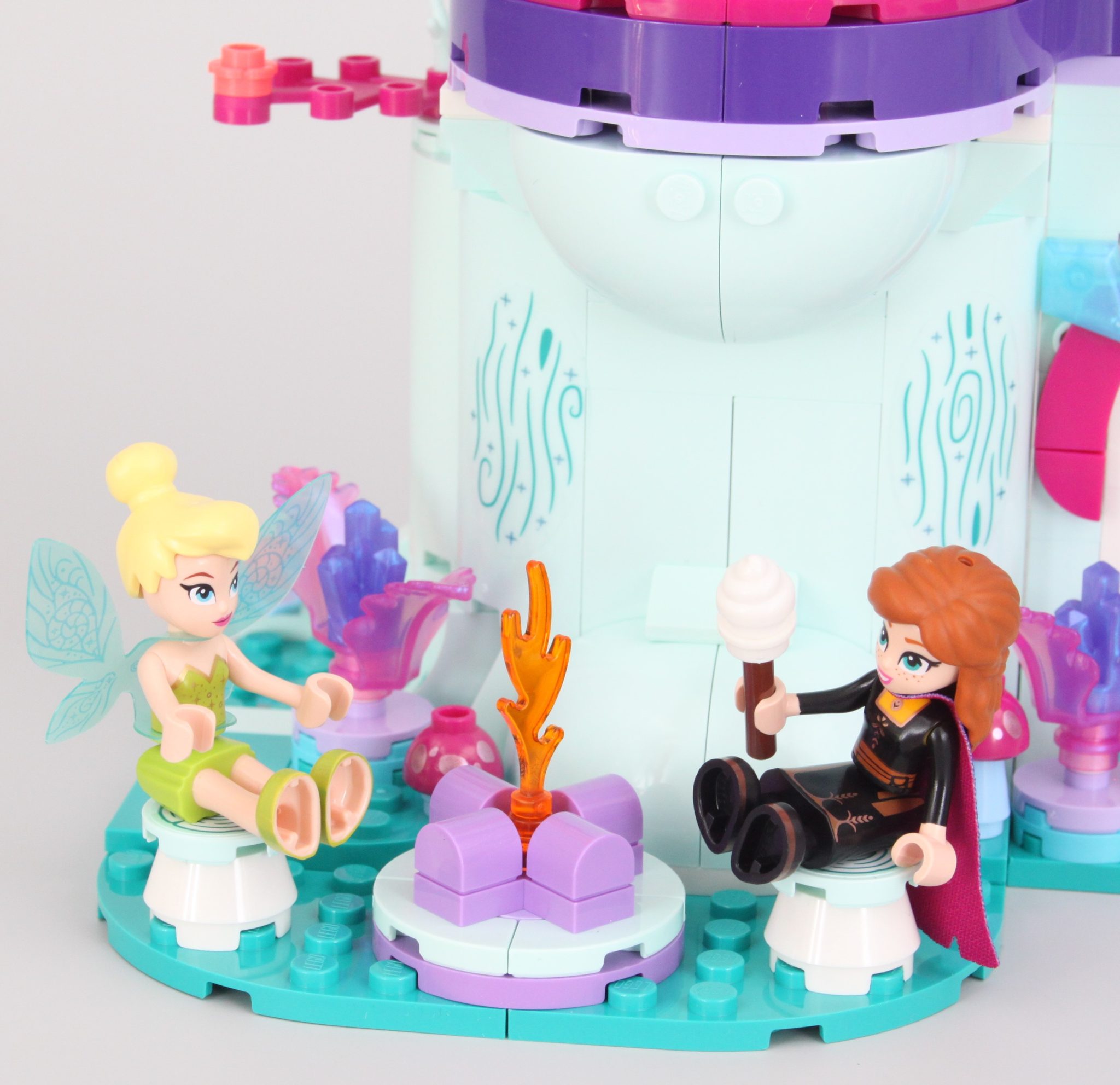 LEGO Disney 43215 The Enchanted Treehouse review