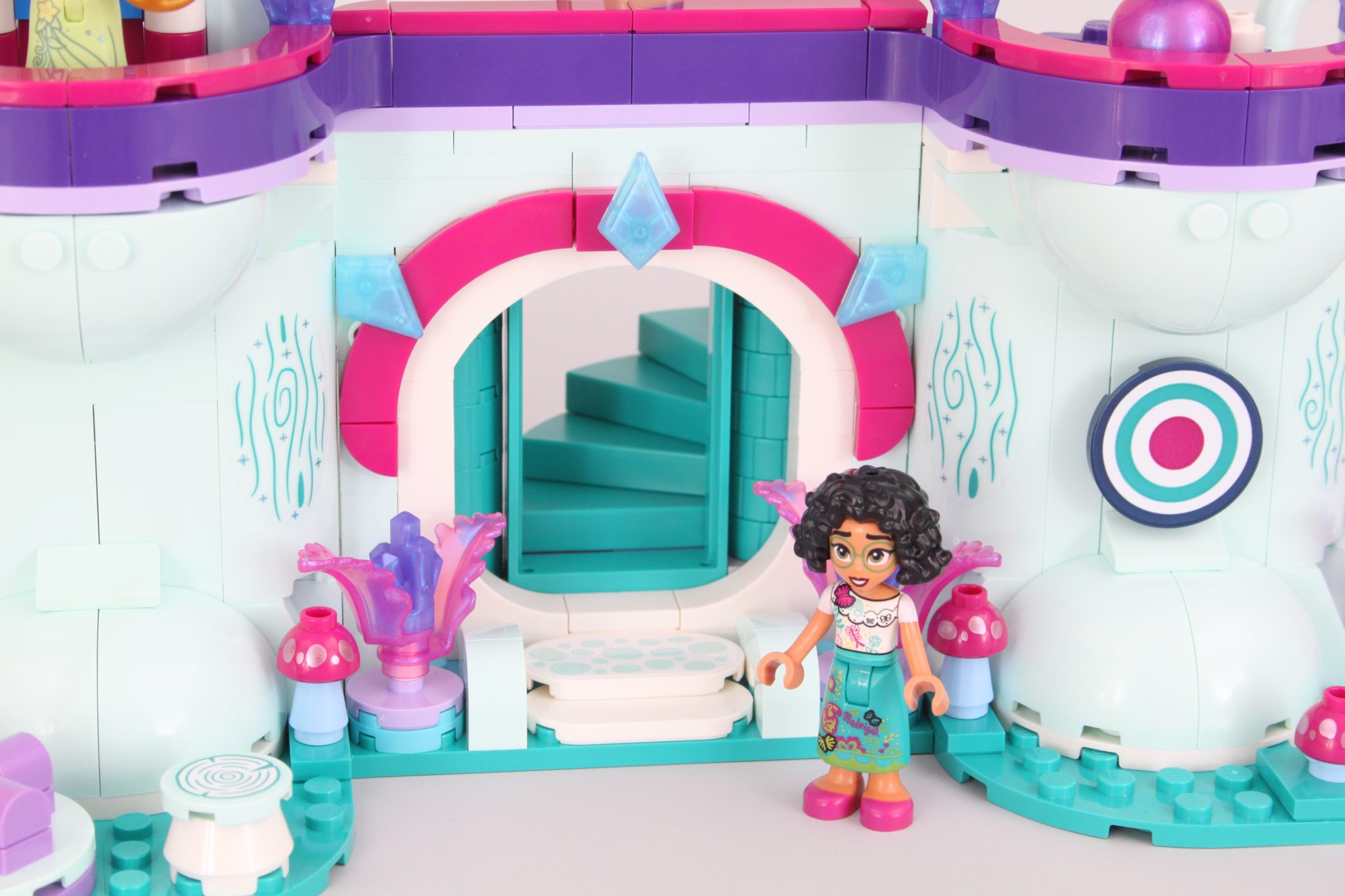 LEGO Disney 43215 The Enchanted Treehouse review