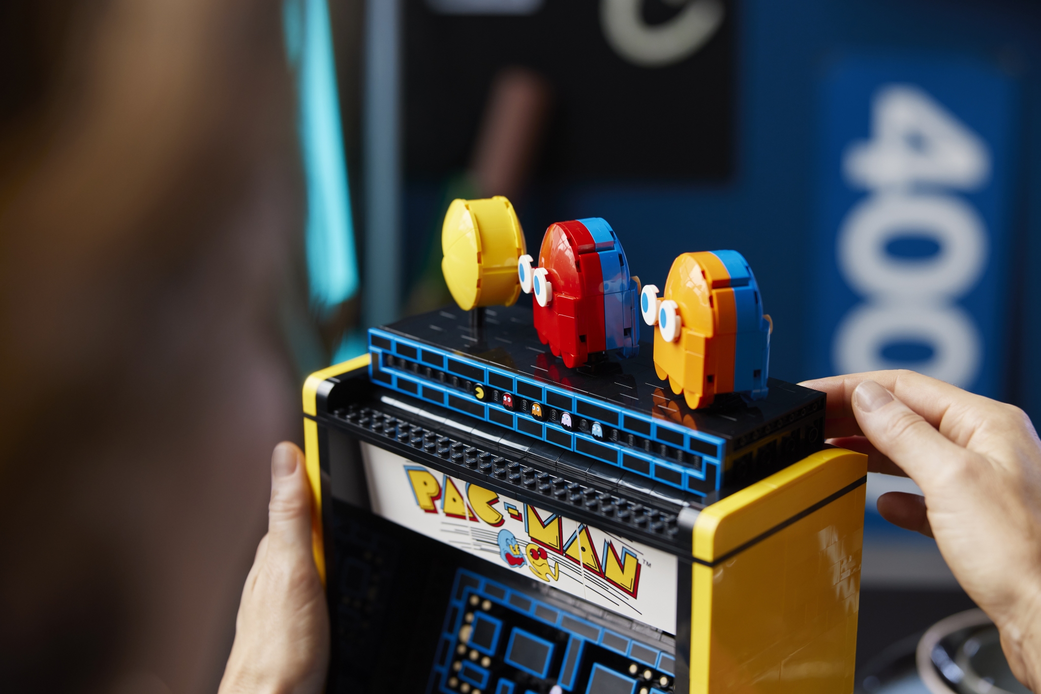 LEGO Icons 10323 PAC-MAN Arcade officially revealed