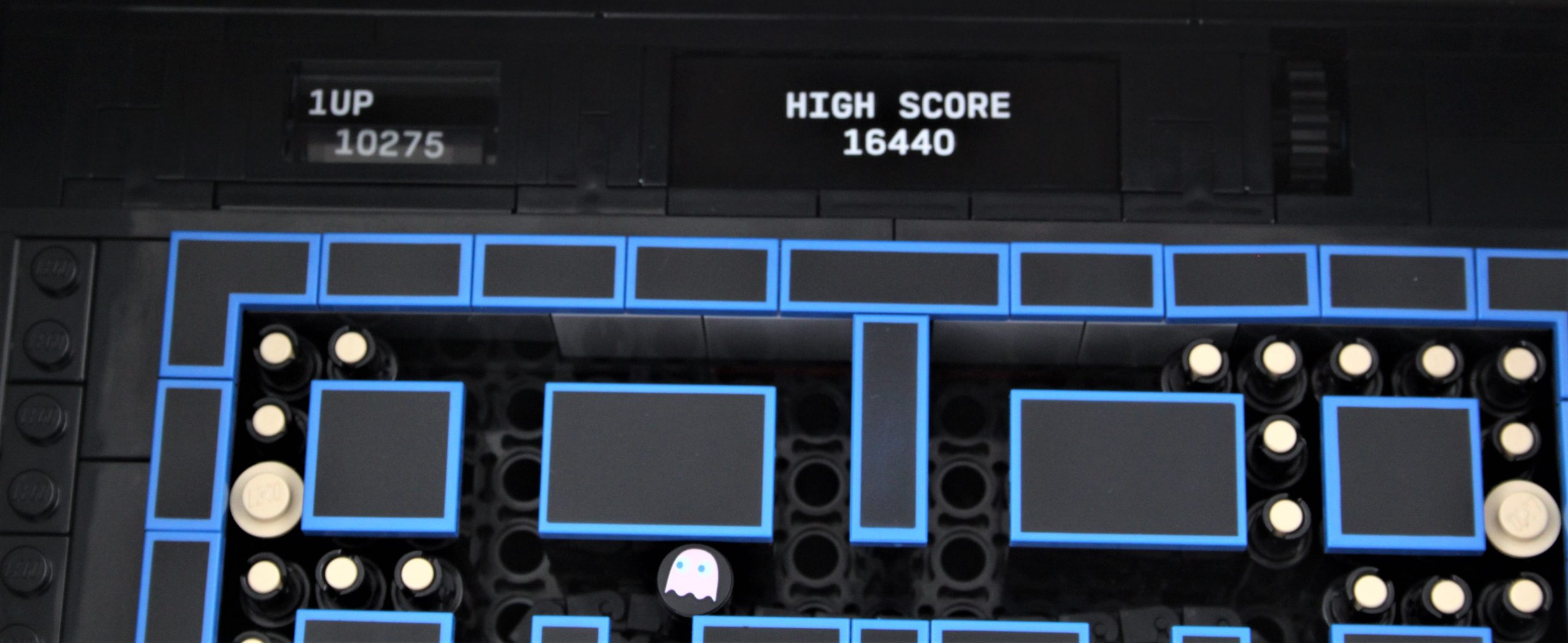 There’s a mystery in LEGO Icons 10323 PAC-MAN Arcade