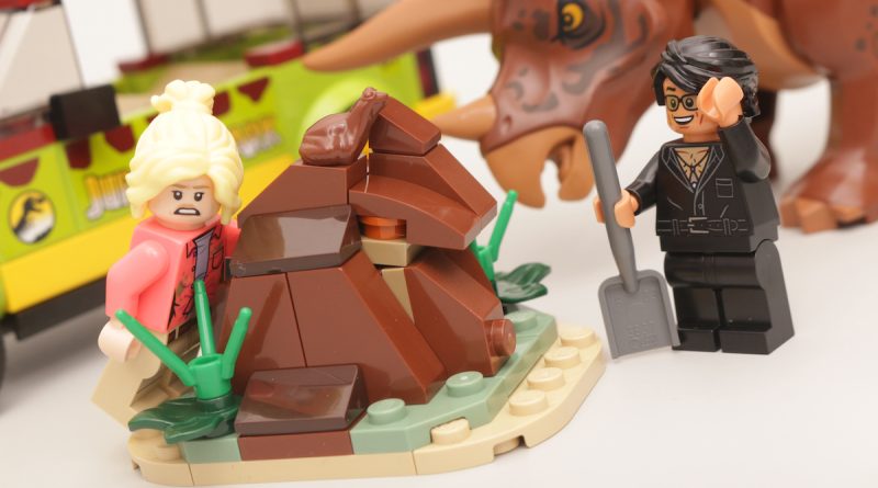 LEGO Jurassic Park 76959 Triceratops Research review
