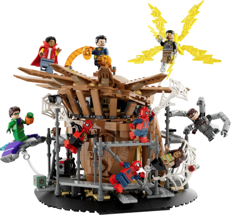 How to fully combine the LEGO Spider-Man: No Way Home sets