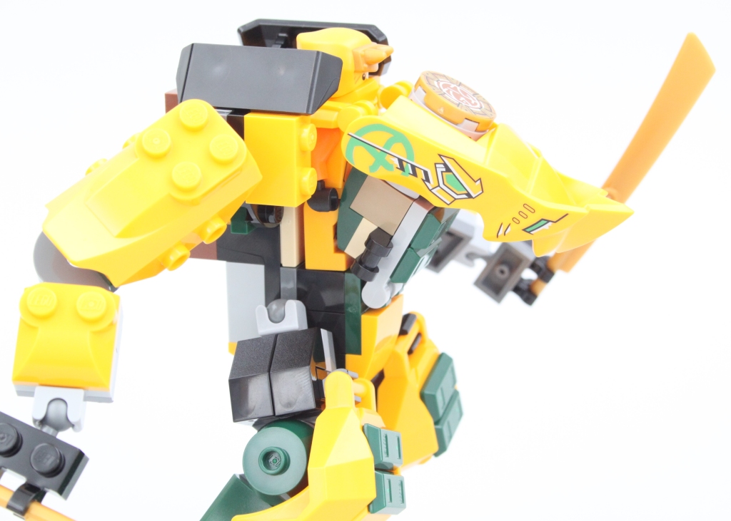 LEGO 71794 Lloyd and Arin's Ninja Team Mechs review