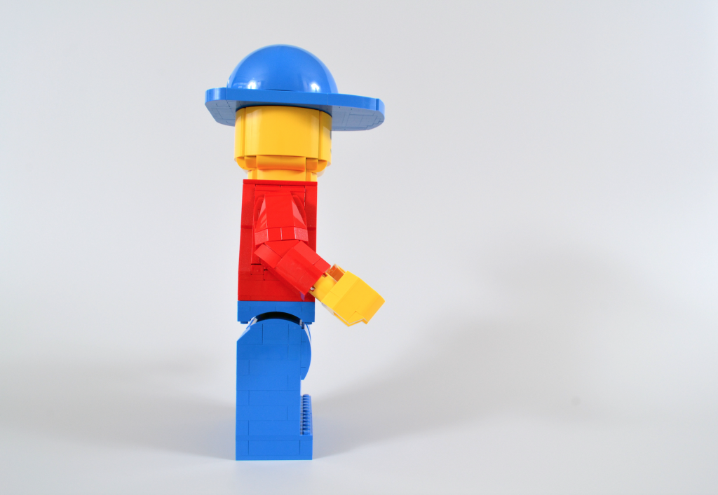 LEGO 40649 Up-Scaled LEGO Minifigure review