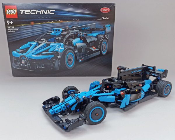 Turn LEGO Technic 42162 Bugatti Bolide Agile Blue to F1 car