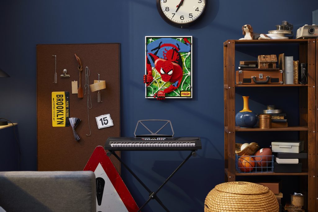 LEGO Art 31209 The Amazing Spider-Man officially revealed