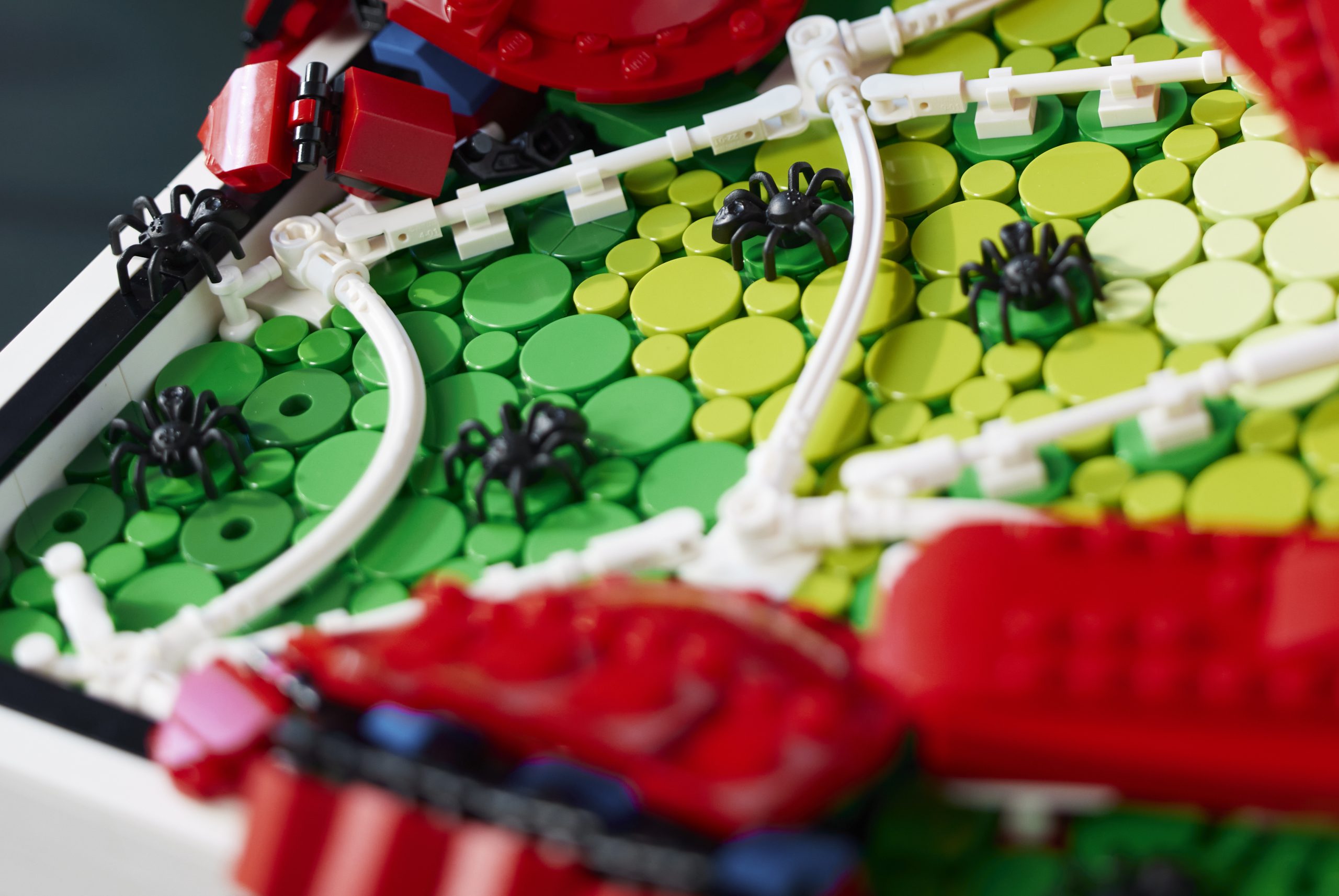 LEGO 31209 The Amazing Spider-Man visual tour and gallery